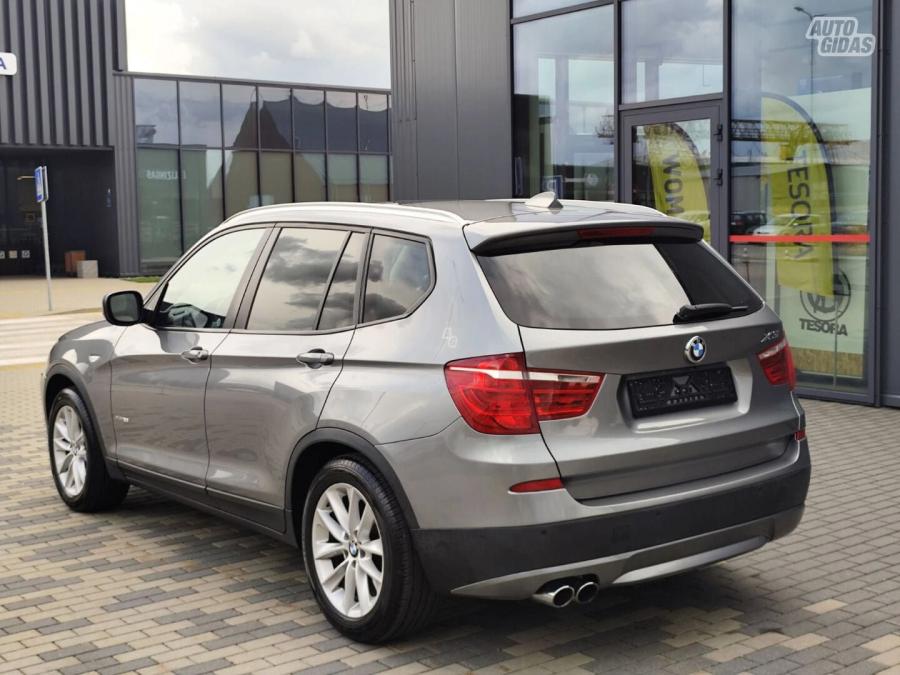 BMW X3 2013 in Siauliai, with an engine capacity of 2.00 L and mileage of 219 thousand km for 8200 €, photo 6 on AUTOMOTO.COM.LV