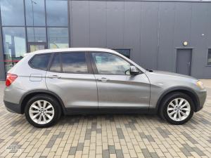 BMW X3 2013 in Siauliai, with an engine capacity of 2.00 L and mileage of 219 thousand km for 8200 €, photo 8 on AUTOMOTO.COM.LV