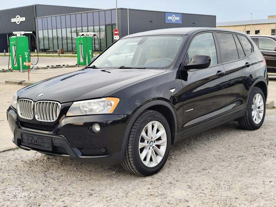 BMW X3 2013 in Siauliai, with an engine capacity of 2.00 L and mileage of 266 thousand km for 8600 €, photo 1 on AUTOMOTO.COM.LV
