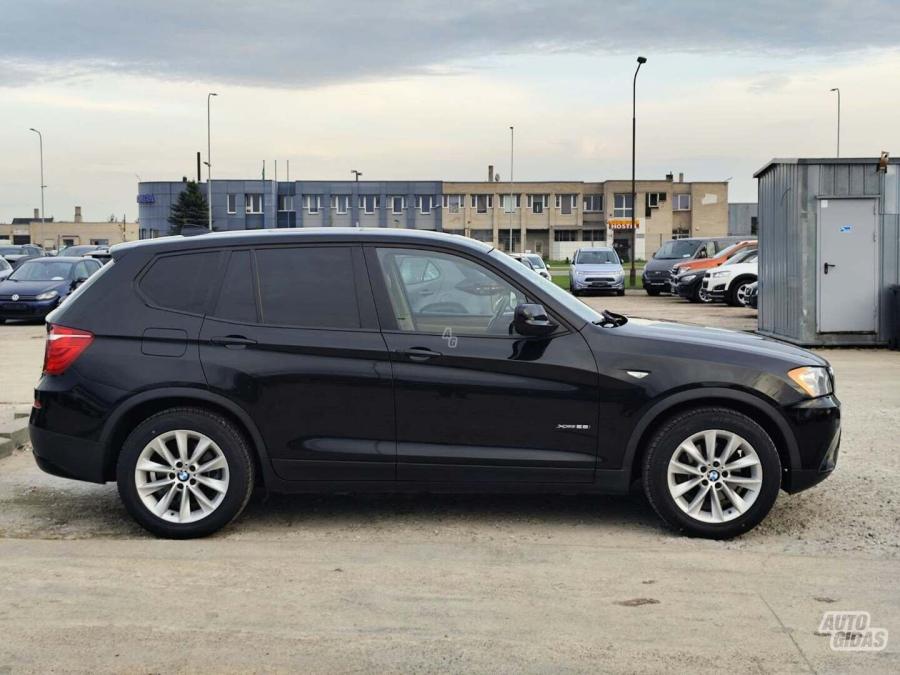 BMW X3 2013 in Siauliai, with an engine capacity of 2.00 L and mileage of 266 thousand km for 8600 €, photo 7 on AUTOMOTO.COM.LV