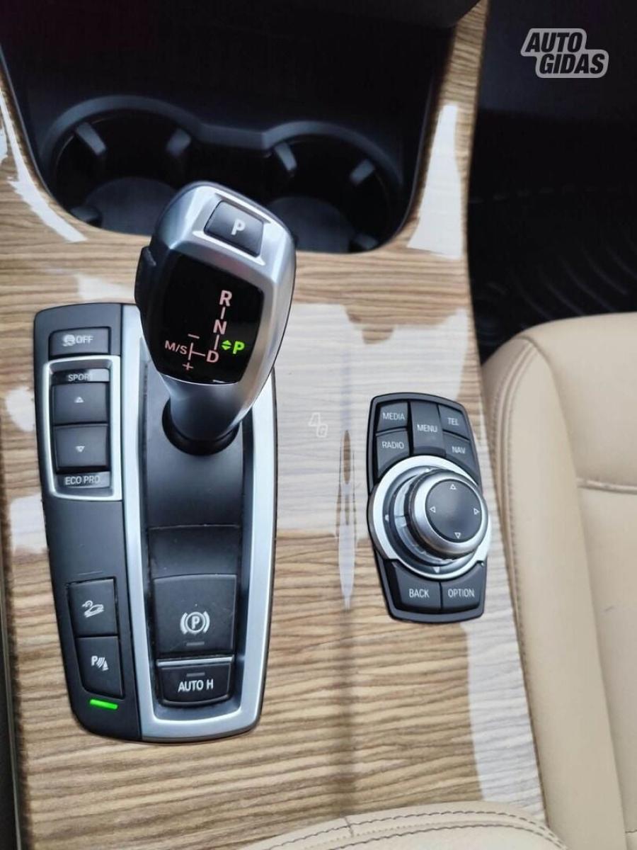 BMW X3 2013 in Siauliai, with an engine capacity of 2.00 L and mileage of 266 thousand km for 8600 €, photo 10 on AUTOMOTO.COM.LV