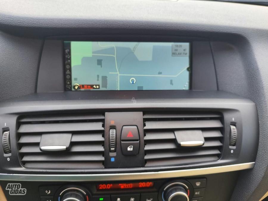 BMW X3 2013 in Siauliai, with an engine capacity of 2.00 L and mileage of 266 thousand km for 8600 €, photo 19 on AUTOMOTO.COM.LV