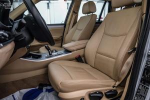 BMW X3 2014 in Kaunas, with an engine capacity of 3.00 L and mileage of 247 thousand km for 11990 €, photo 7 on AUTOMOTO.COM.LV