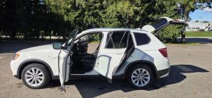 BMW X3 2014 in Mazeikiai, with an engine capacity of 2.00 L and mileage of 267 thousand km for 8200 €, photo 12 on AUTOMOTO.COM.LV