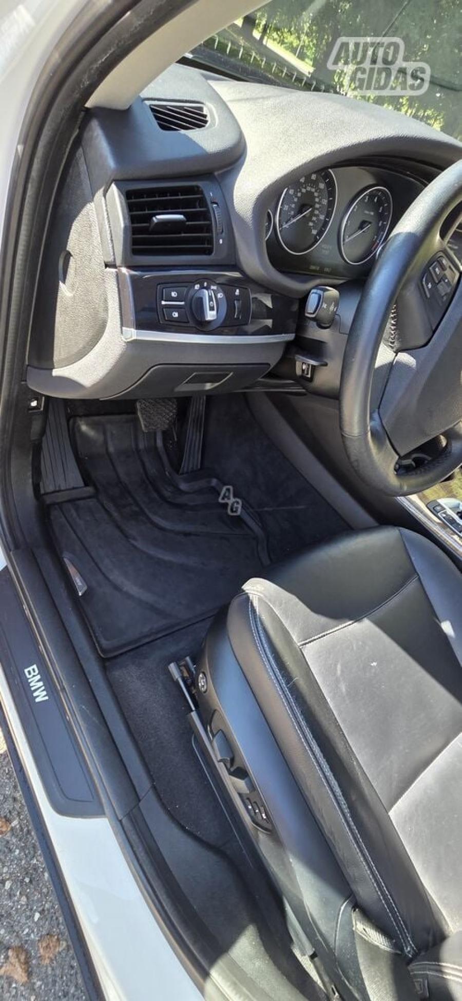 BMW X3 2014 in Mazeikiai, with an engine capacity of 2.00 L and mileage of 267 thousand km for 8200 €, photo 15 on AUTOMOTO.COM.LV