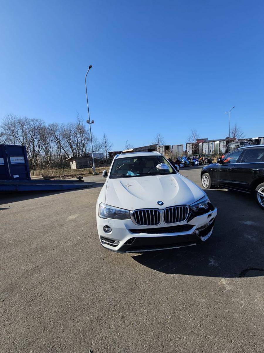 BMW X3 2015 in Klaipeda, with an engine capacity of 0.00 L and mileage of 0 thousand km for 6900 €, photo 3 on AUTOMOTO.COM.LV