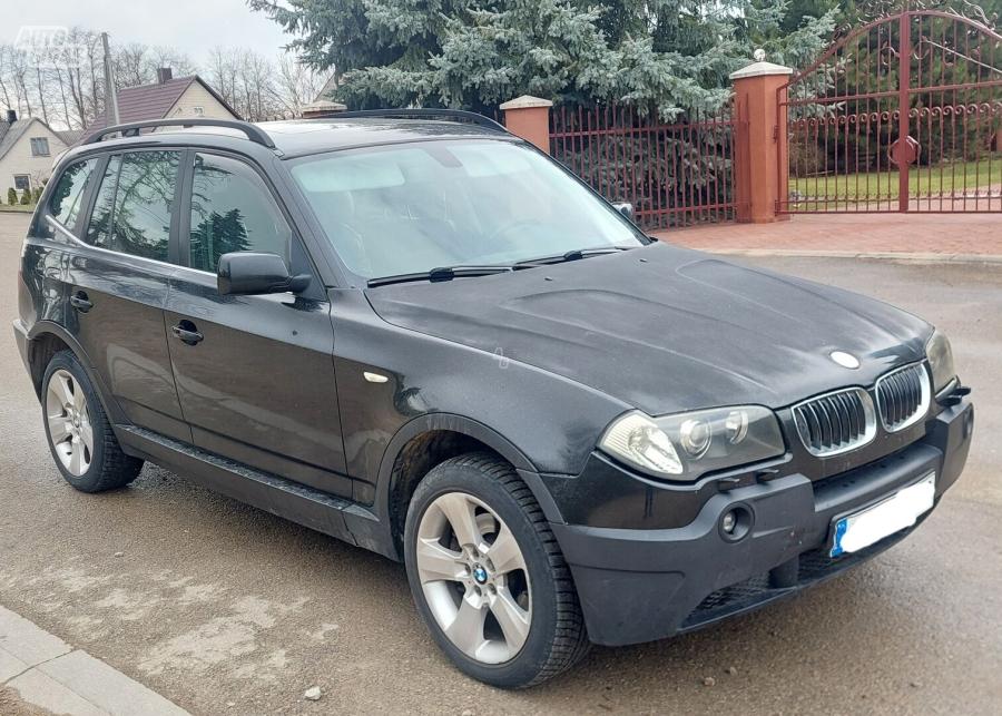 BMW X3 2015 in Marijampole, with an engine capacity of 3.00 L and mileage of 330 thousand km for 2900 €, photo 6 on AUTOMOTO.COM.LV