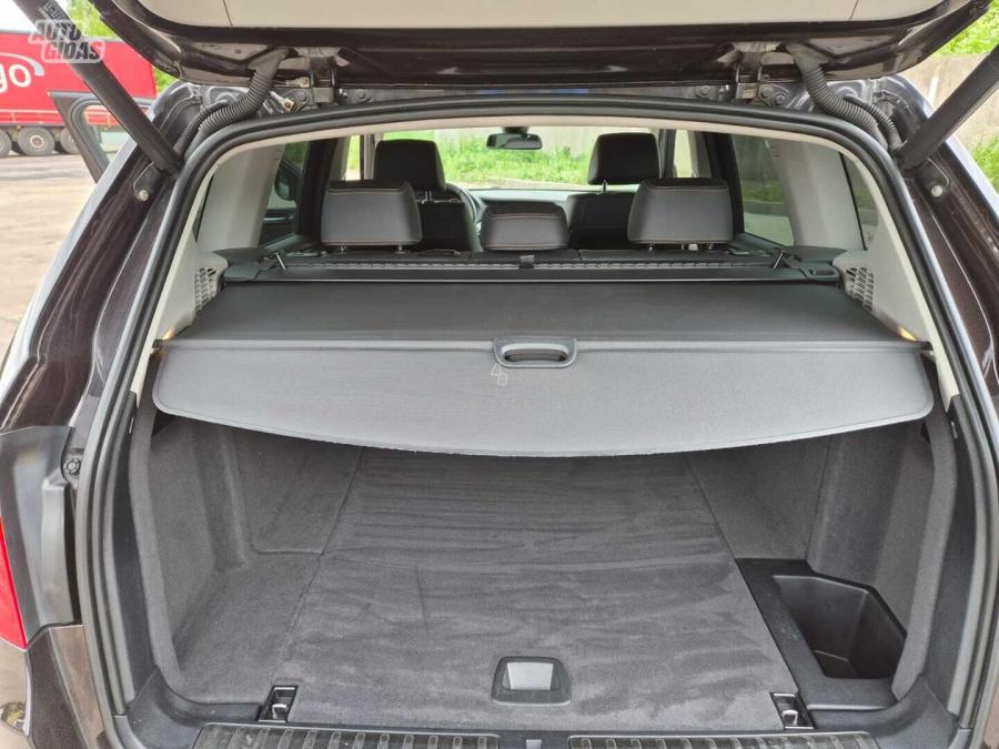 BMW X3 2015 in Panevezys, with an engine capacity of 20.00 L and mileage of 323 thousand km for 11999 €, photo 23 on AUTOMOTO.COM.LV