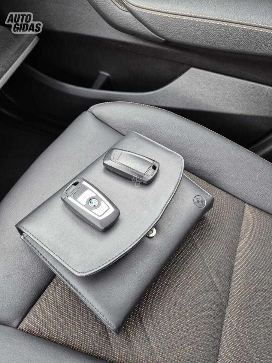 BMW X3 2015 in Panevezys, with an engine capacity of 20.00 L and mileage of 323 thousand km for 11999 €, photo 36 on AUTOMOTO.COM.LV