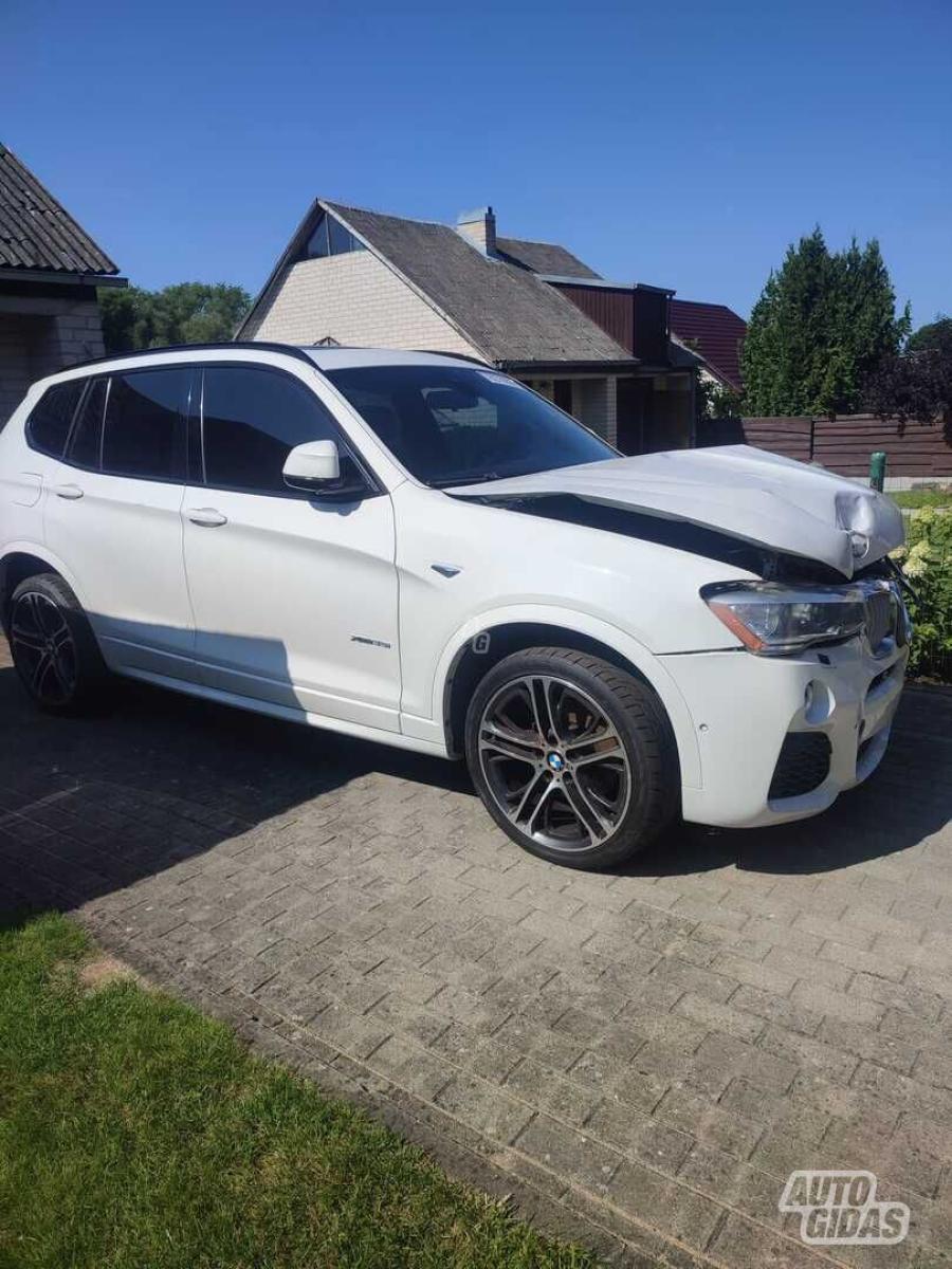 BMW X3 2015 in Siauliai, with an engine capacity of 3.00 L and mileage of 179 thousand km for 5600 €, photo 14 on AUTOMOTO.COM.LV