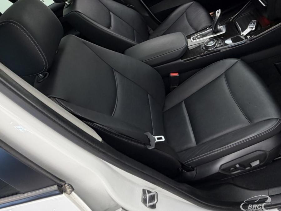 BMW X3 2015 in Vilnius, with an engine capacity of 2.98 L and mileage of 180 thousand km for 10900 €, photo 6 on AUTOMOTO.COM.LV