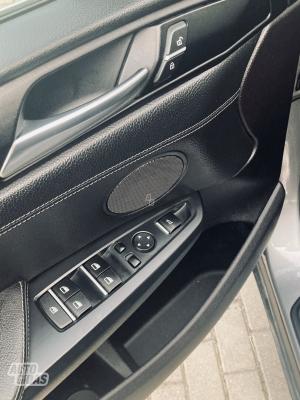 BMW X3 2016 in Vilnius, with an engine capacity of 2.00 L and mileage of 235 thousand km for 13150 €, photo 10 on AUTOMOTO.COM.LV