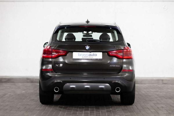BMW X3 2018 in Vilnius, with an engine capacity of 2.00 L and mileage of 86 thousand km for 27322 €, photo 10 on AUTOMOTO.COM.LV
