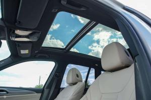 BMW X3 2018 in Marijampole, with an engine capacity of 3.00 L and mileage of 220 thousand km for 24950 €, photo 20 on AUTOMOTO.COM.LV