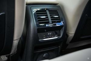 BMW X3 2018 in Marijampole, with an engine capacity of 3.00 L and mileage of 220 thousand km for 24950 €, photo 26 on AUTOMOTO.COM.LV