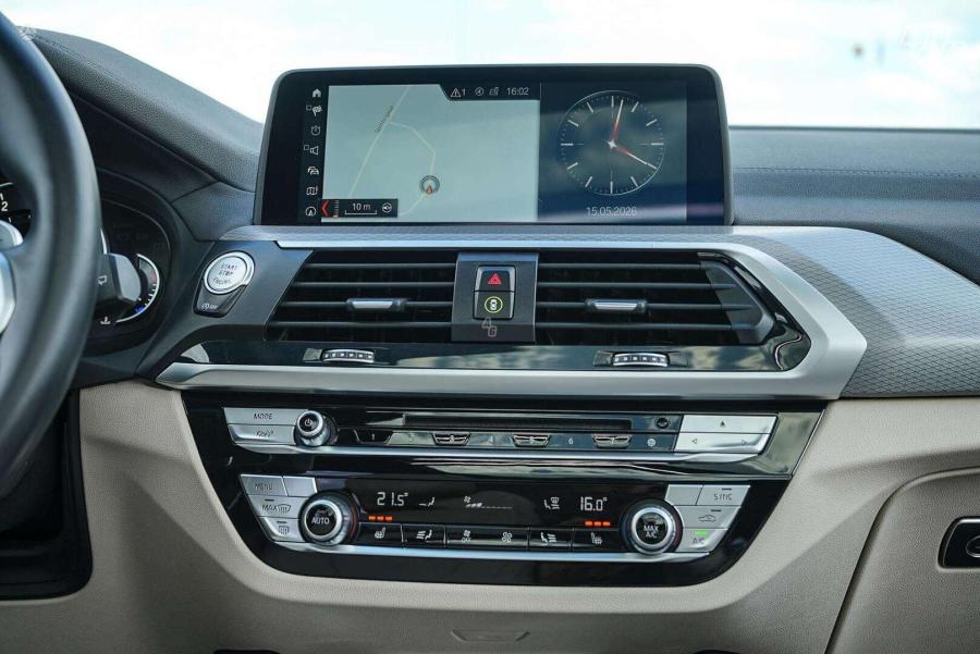 BMW X3 2018 in Marijampole, with an engine capacity of 3.00 L and mileage of 220 thousand km for 24950 €, photo 31 on AUTOMOTO.COM.LV