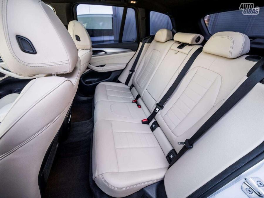BMW X3 2018 in Marijampole, with an engine capacity of 3.00 L and mileage of 220 thousand km for 24950 €, photo 34 on AUTOMOTO.COM.LV