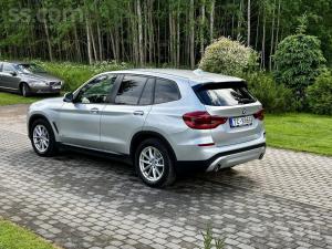 BMW X3 2018 in Riga, with an engine capacity of 2.00 L and mileage of 223 thousand km for 21500 €, photo 3 on AUTOMOTO.COM.LV
