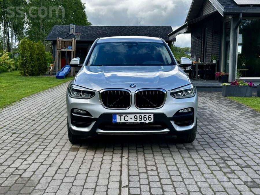 BMW X3 2018 in Riga, with an engine capacity of 2.00 L and mileage of 223 thousand km for 21500 €, photo 8 on AUTOMOTO.COM.LV