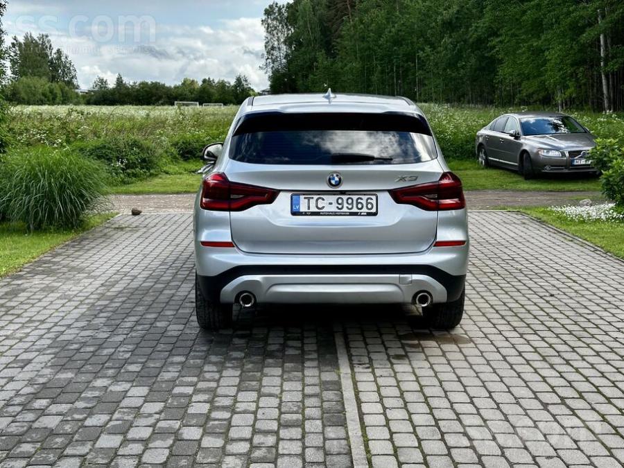 BMW X3 2018 in Riga, with an engine capacity of 2.00 L and mileage of 223 thousand km for 21500 €, photo 9 on AUTOMOTO.COM.LV