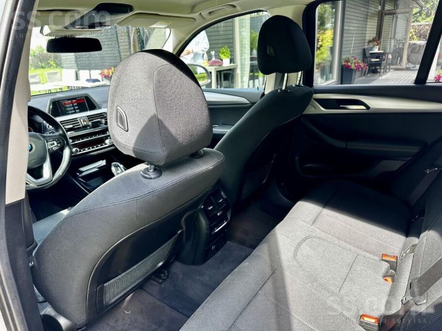 BMW X3 2018 in Riga, with an engine capacity of 2.00 L and mileage of 223 thousand km for 21500 €, photo 13 on AUTOMOTO.COM.LV