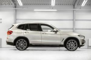 BMW X3 2018 in Tukums, with an engine capacity of 3.00 L and mileage of 0 thousand km for 29555 €, photo 5 on AUTOMOTO.COM.LV