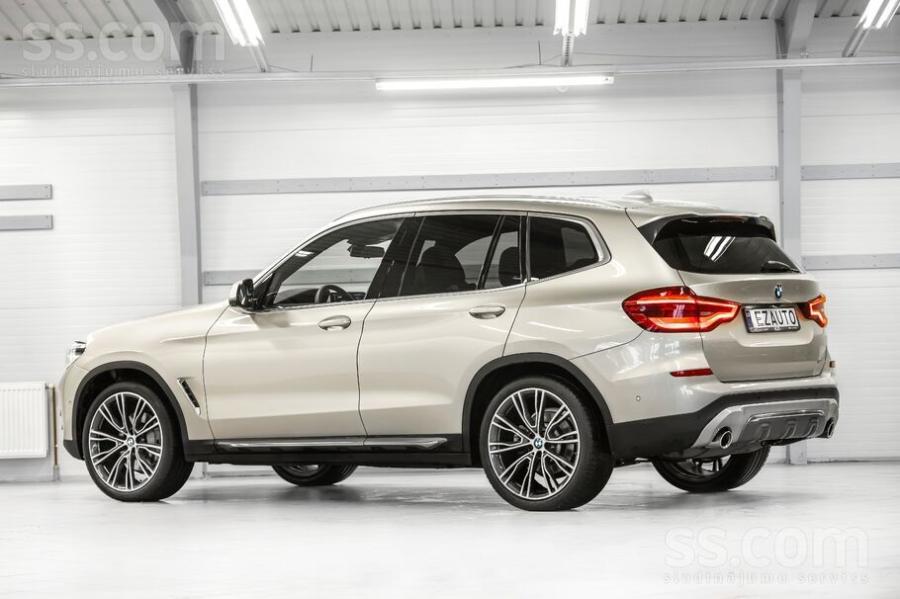 BMW X3 2018 in Tukums, with an engine capacity of 3.00 L and mileage of 0 thousand km for 29555 €, photo 9 on AUTOMOTO.COM.LV