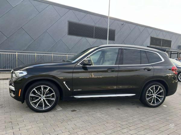 BMW X3 2018 in Jonava, with an engine capacity of 2.00 L and mileage of 106 thousand km for 23500 €, photo 2 on AUTOMOTO.COM.LV
