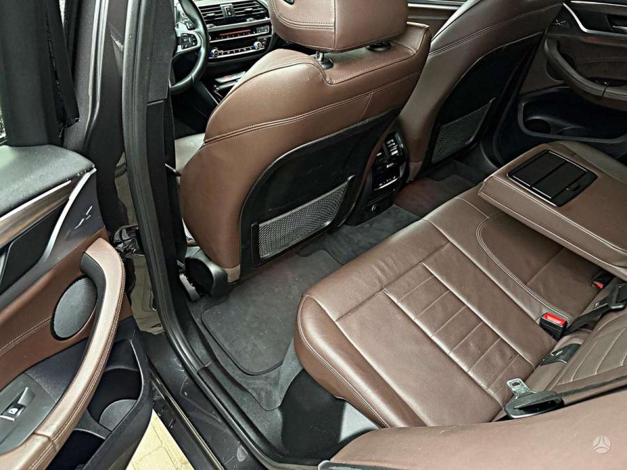 BMW X3 2018 in Kaunas, with an engine capacity of 2.00 L and mileage of 254 thousand km for 25700 €, photo 9 on AUTOMOTO.COM.LV