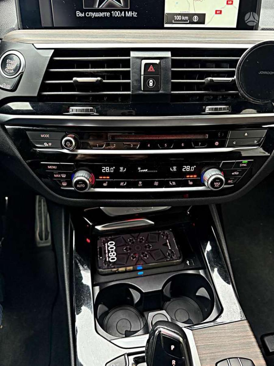 BMW X3 2018 in Kaunas, with an engine capacity of 2.00 L and mileage of 254 thousand km for 25700 €, photo 11 on AUTOMOTO.COM.LV
