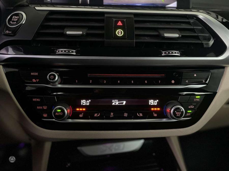 BMW X3 2018 in Klaipeda, with an engine capacity of 2.00 L and mileage of 170 thousand km for 22551 €, photo 19 on AUTOMOTO.COM.LV
