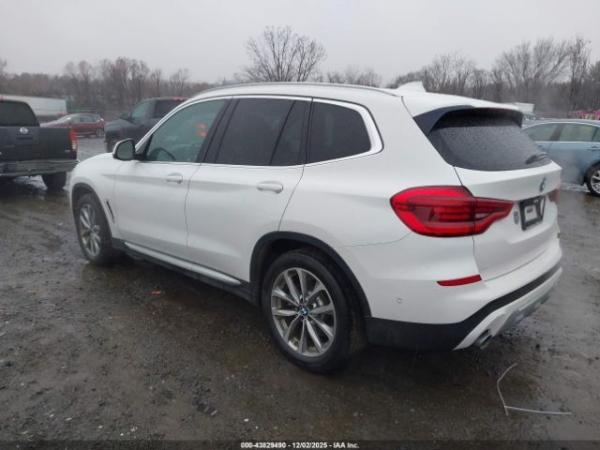 BMW X3 2019 in Klaipeda, with an engine capacity of 0.00 L and mileage of 0 thousand km for 10100 €, photo 3 on AUTOMOTO.COM.LV