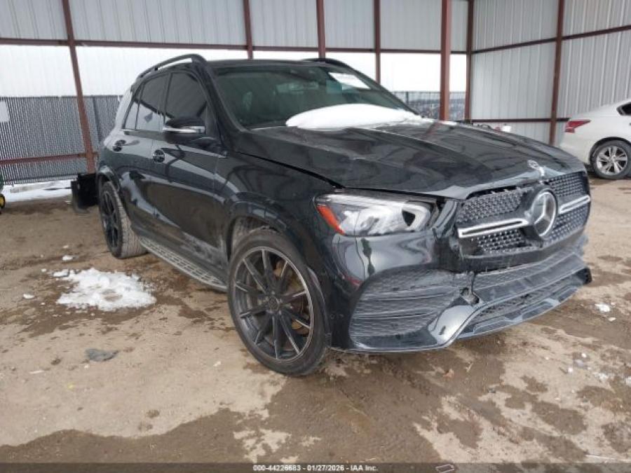 BMW X3 2019 in Klaipeda, with an engine capacity of 0.00 L and mileage of 0 thousand km for 9700 €, photo 1 on AUTOMOTO.COM.LV