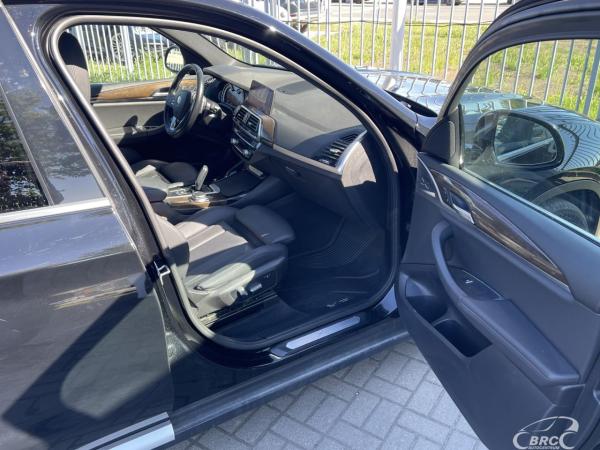 BMW X3 2019 in Klaipeda, with an engine capacity of 2.00 L and mileage of 134 thousand km for 19900 €, photo 3 on AUTOMOTO.COM.LV