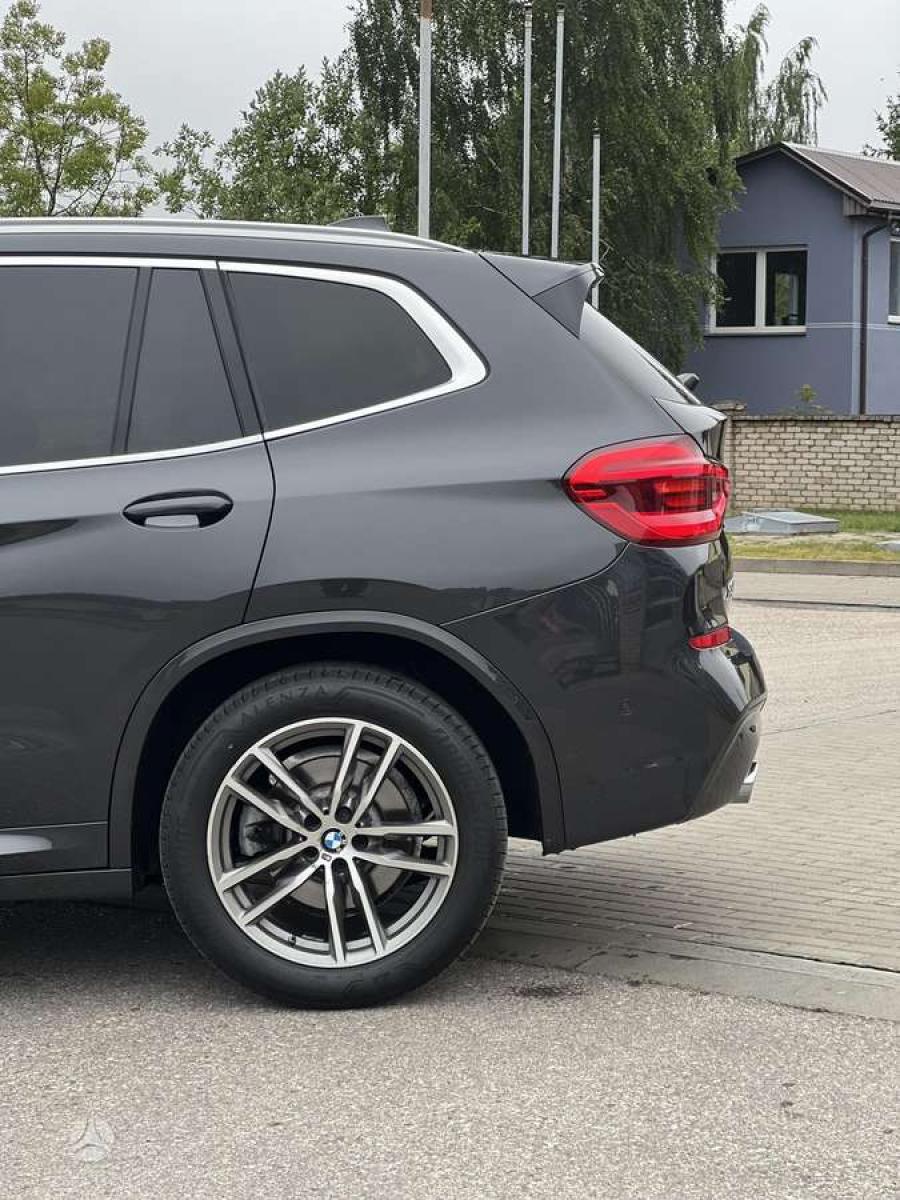 BMW X3 2019 in Ukmerge, with an engine capacity of 2.00 L and mileage of 203 thousand km for 25550 €, photo 17 on AUTOMOTO.COM.LV