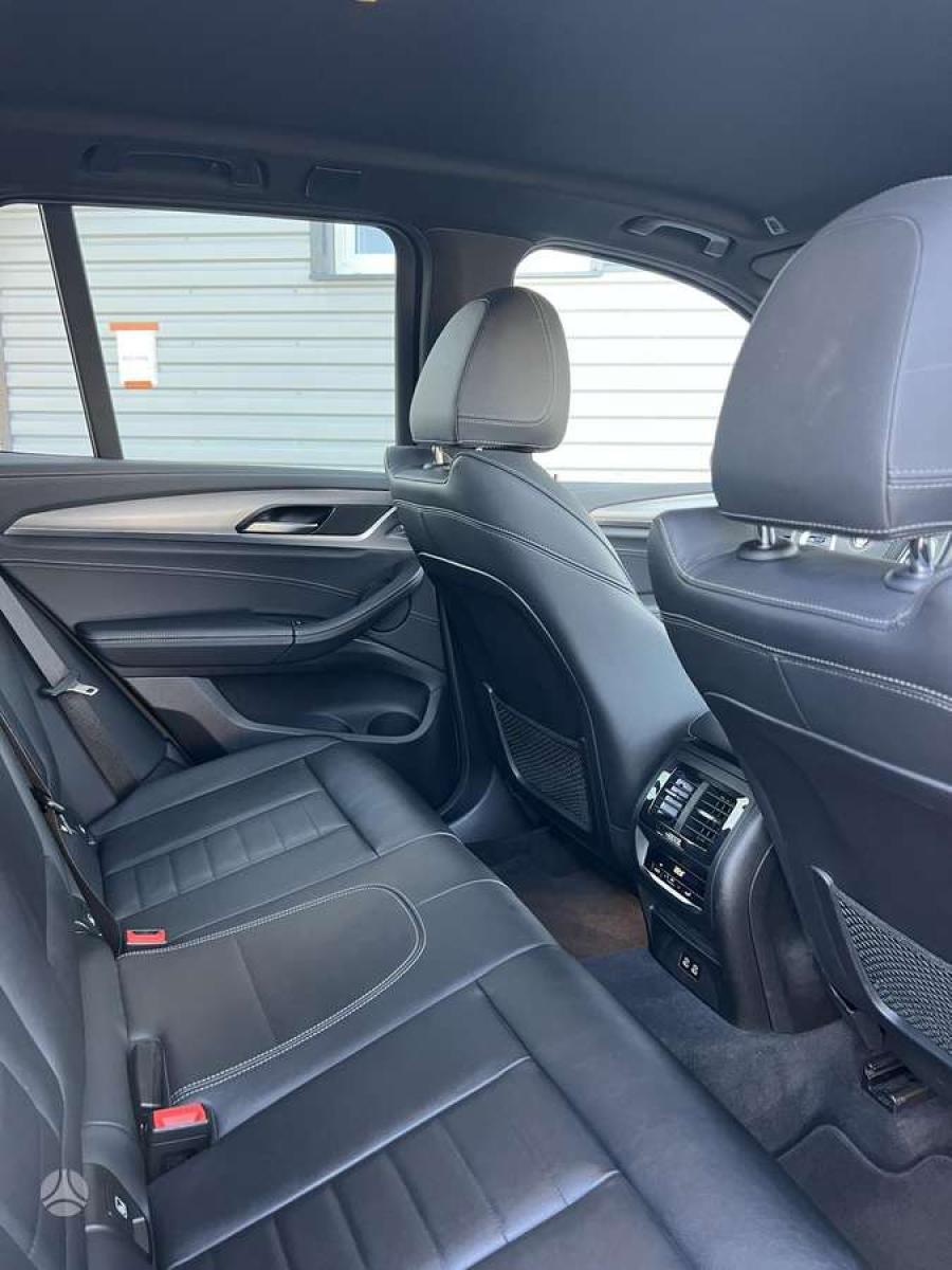 BMW X3 2020 in Ukmerge, with an engine capacity of 2.00 L and mileage of 188 thousand km for 25350 €, photo 29 on AUTOMOTO.COM.LV