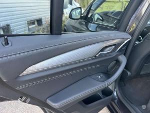 BMW X3 2020 in Ukmerge, with an engine capacity of 2.00 L and mileage of 188 thousand km for 25350 €, photo 32 on AUTOMOTO.COM.LV