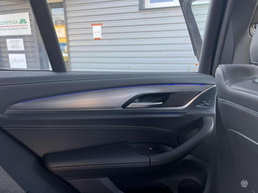 BMW X3 2020 in Ukmerge, with an engine capacity of 2.00 L and mileage of 188 thousand km for 25350 €, photo 41 on AUTOMOTO.COM.LV