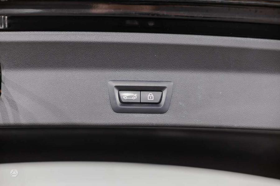 BMW X3 2021 in Vilnius, with an engine capacity of 2.00 L and mileage of 188 thousand km for 29991 €, photo 12 on AUTOMOTO.COM.LV