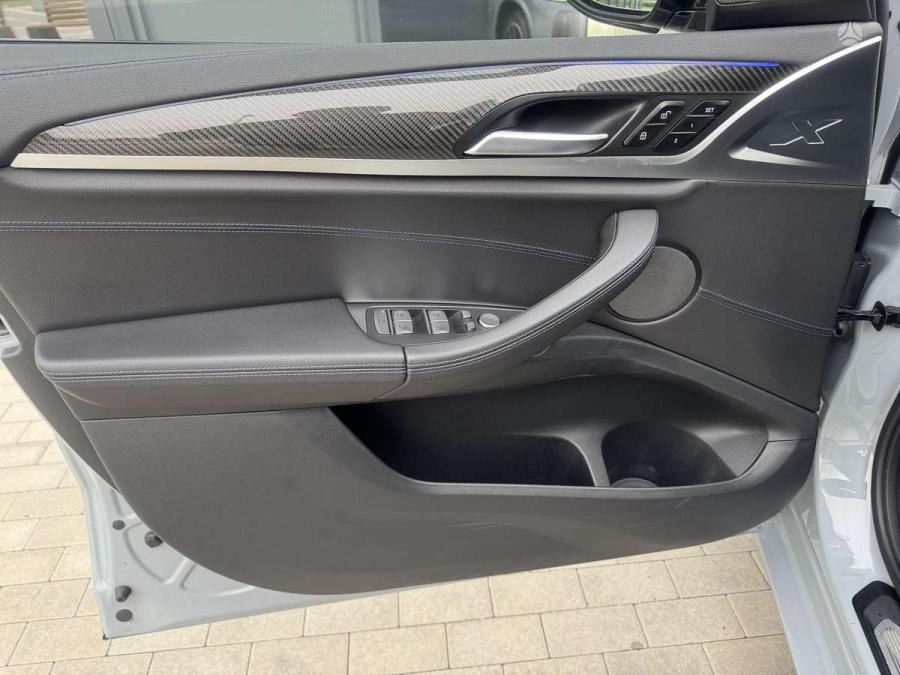 BMW X3 2021 in Kaunas, with an engine capacity of 3.00 L and mileage of 219 thousand km for 32500 €, photo 23 on AUTOMOTO.COM.LV