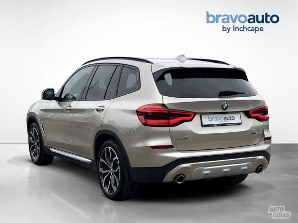 BMW X3 2021 in Kaunas, with an engine capacity of 2.00 L and mileage of 130 thousand km for 31992 €, photo 4 on AUTOMOTO.COM.LV