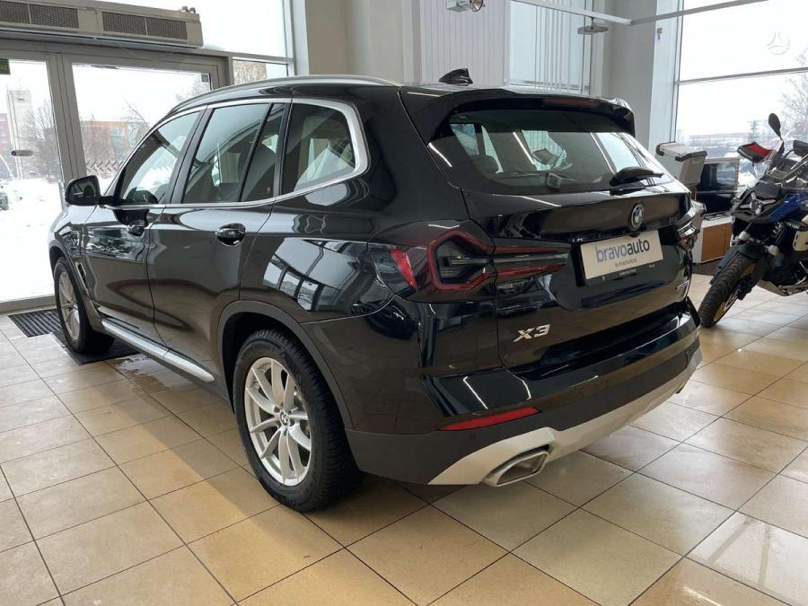 BMW X3 2022 in Klaipeda, with an engine capacity of 2.00 L and mileage of 106 thousand km for 39884 €, photo 6 on AUTOMOTO.COM.LV