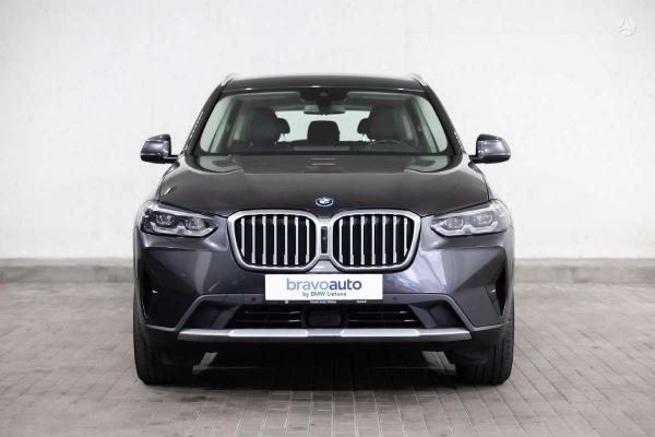 BMW X3 2022 in Vilnius, with an engine capacity of 2.00 L and mileage of 133 thousand km for 37671 €, photo 2 on AUTOMOTO.COM.LV