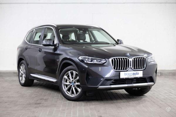BMW X3 2022 in Vilnius, with an engine capacity of 2.00 L and mileage of 133 thousand km for 37671 €, photo 3 on AUTOMOTO.COM.LV