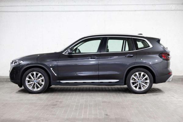 BMW X3 2022 in Vilnius, with an engine capacity of 2.00 L and mileage of 133 thousand km for 37671 €, photo 4 on AUTOMOTO.COM.LV