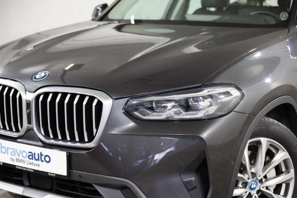 BMW X3 2022 in Vilnius, with an engine capacity of 2.00 L and mileage of 133 thousand km for 37671 €, photo 6 on AUTOMOTO.COM.LV