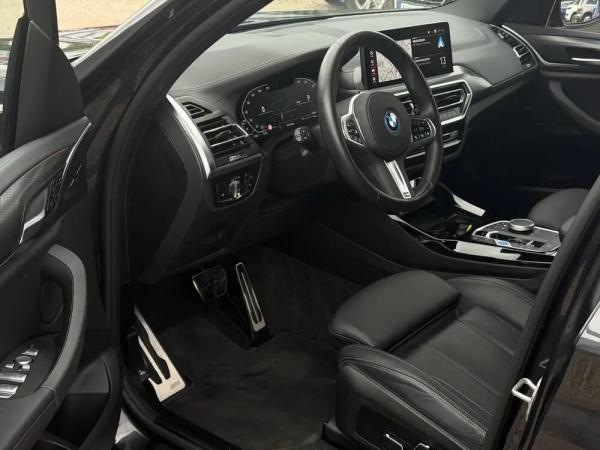 BMW X3 2024 in Riga, with an engine capacity of 0.00 L and mileage of 25 thousand km for 41980 €, photo 7 on AUTOMOTO.COM.LV