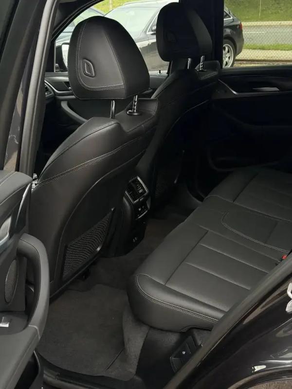BMW X3 2024 in Riga, with an engine capacity of 0.00 L and mileage of 25 thousand km for 41980 €, photo 10 on AUTOMOTO.COM.LV