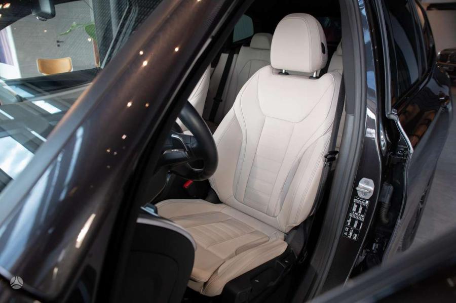 BMW X3 2024 in Kaunas, with an engine capacity of 2.00 L and mileage of 13 thousand km for 46992 €, photo 15 on AUTOMOTO.COM.LV
