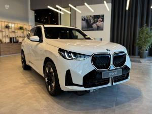 BMW X3 2025 Kauņa, ar dzinēja tilpumu 2.00 L un nobraukumu 15 tūkst. km par 63900 €, foto  vietnē AUTOMOTO.COM.LV